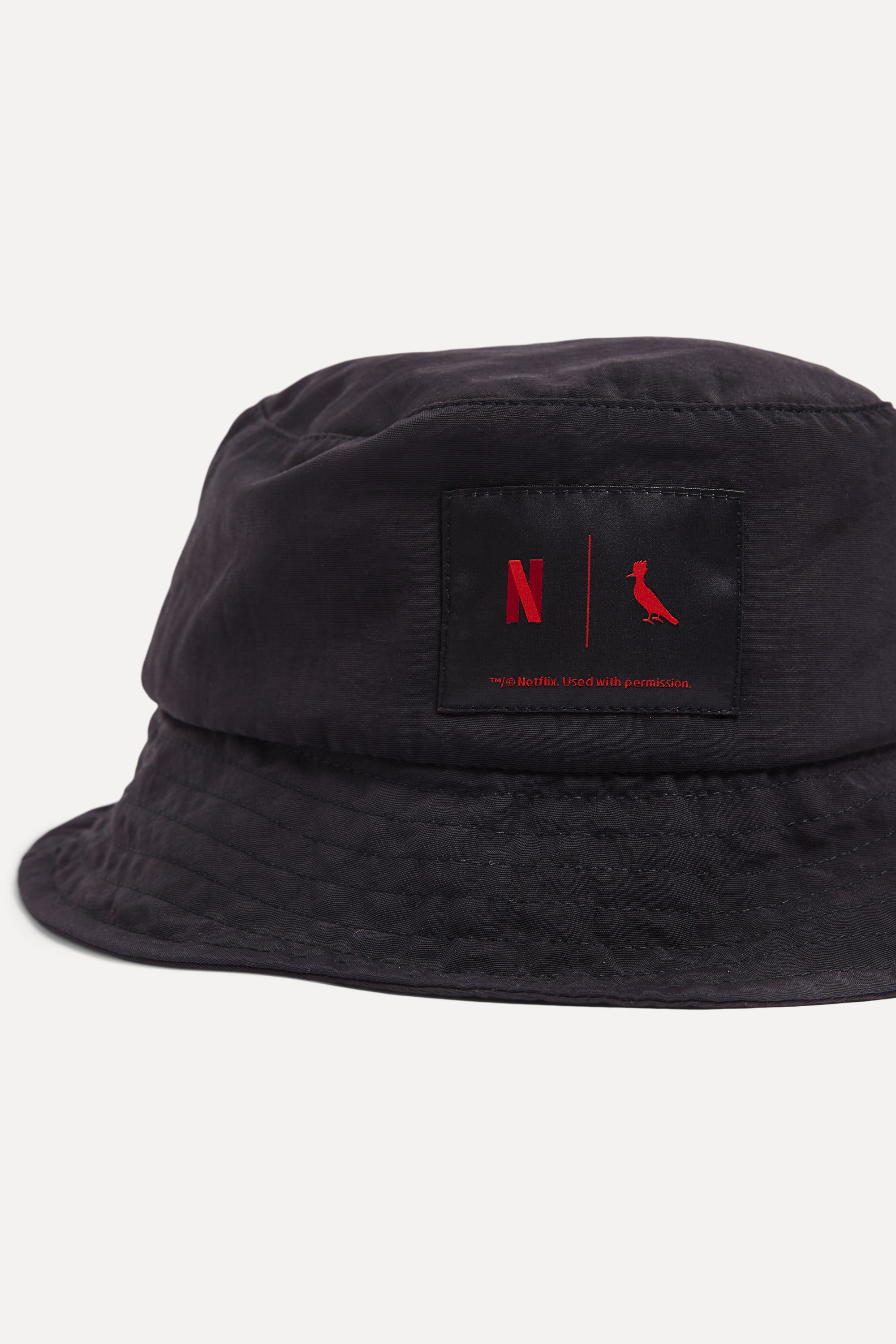 BUCKET NETFLIX